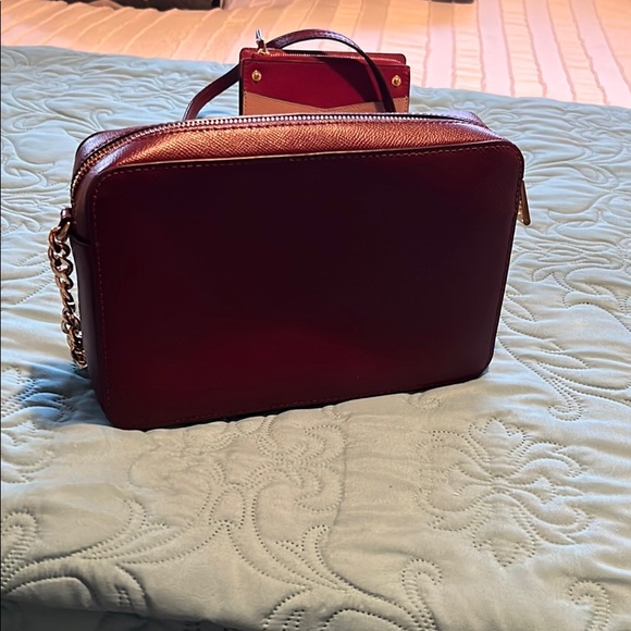 MICHAEL Michael Kors | Bags | Michael Kors Crossbody Medium | Poshmark